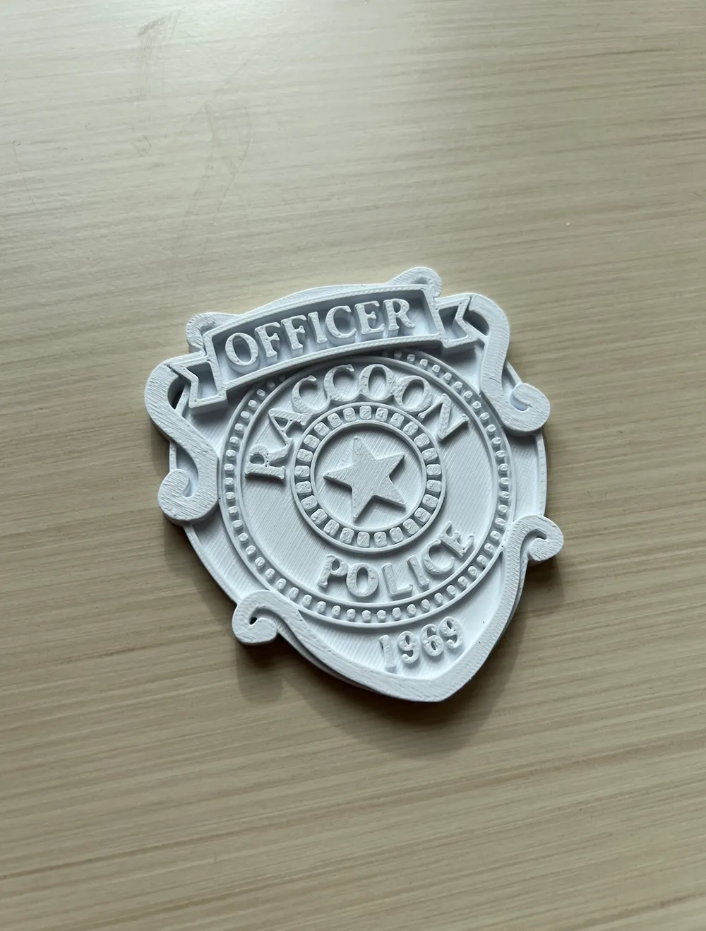 Resident Evil- Raccoon Police Department Badge - Free 3D Print Model ...