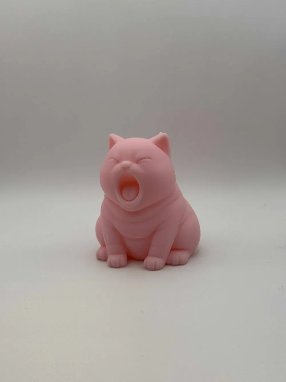 Yawning Fat Cat – Hilarious Chubby Figurine by humilak MakerWorld ...