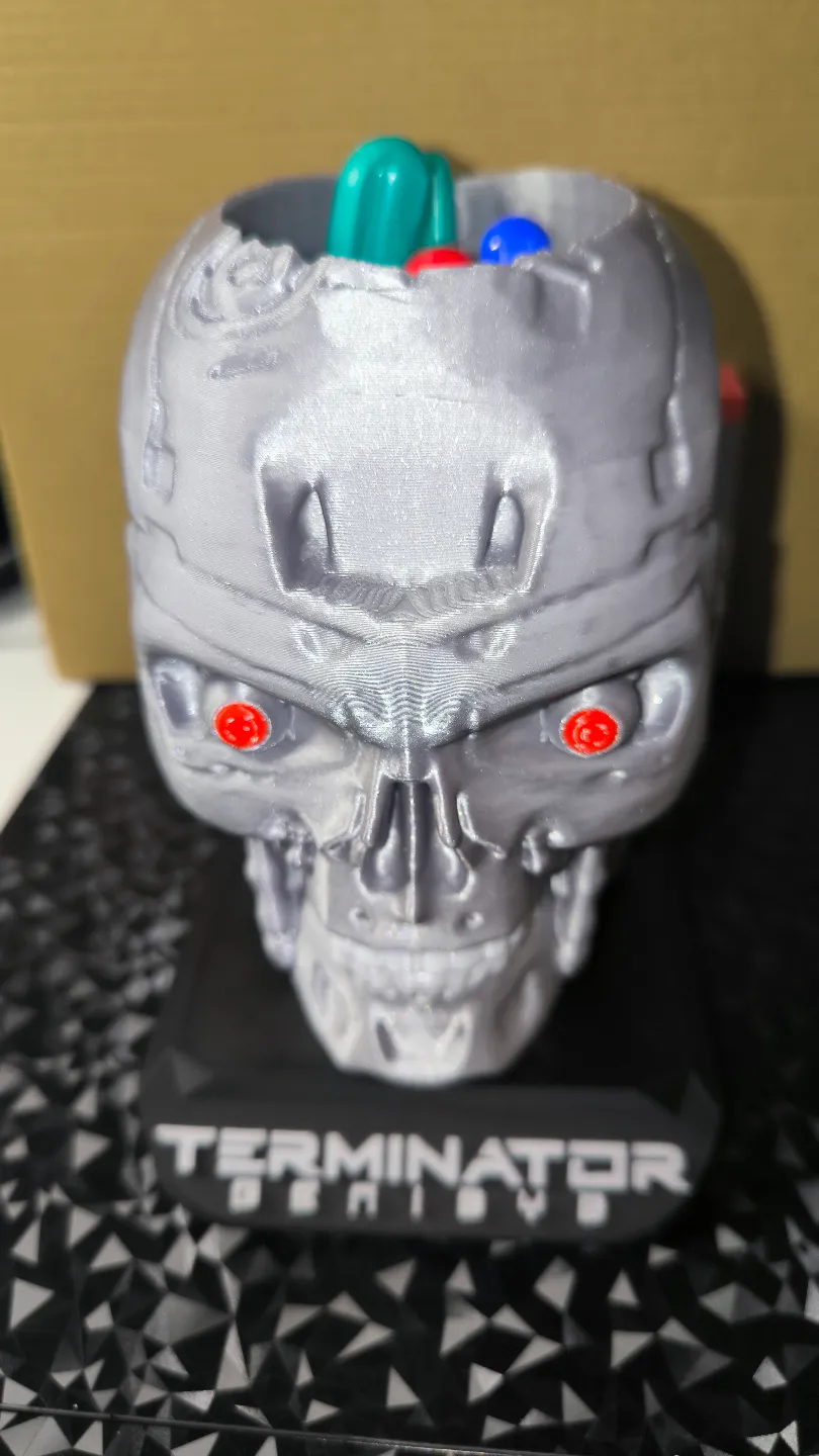 Terminator Genisys - pencil holder full color Remixed by mcginnis83 ...