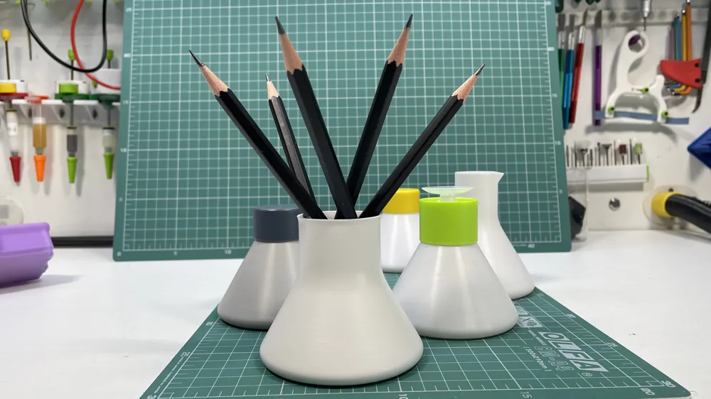 Erlenmeyer Flask Pencil Holder - Free 3D Print Model - MakerWorld