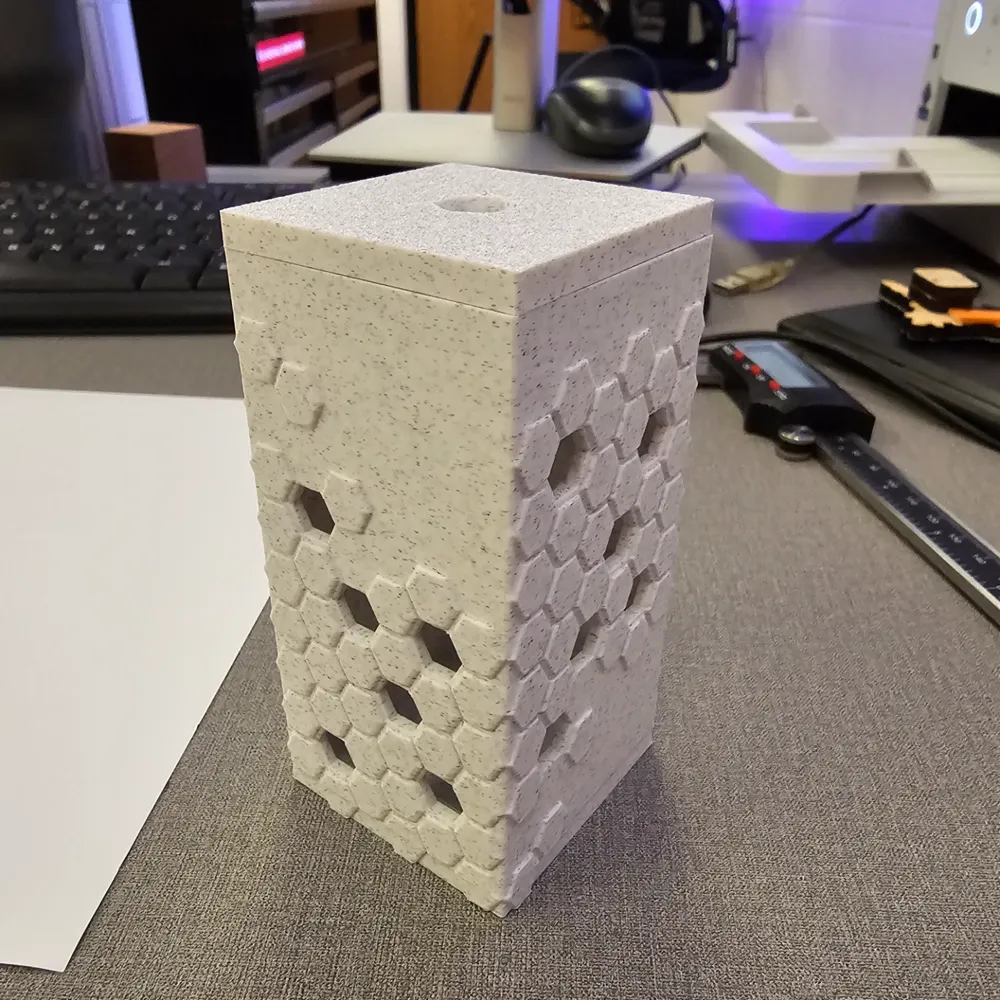 Honeycomb Desk Organizer (Square) by Andrew Lankford - MakerWorld