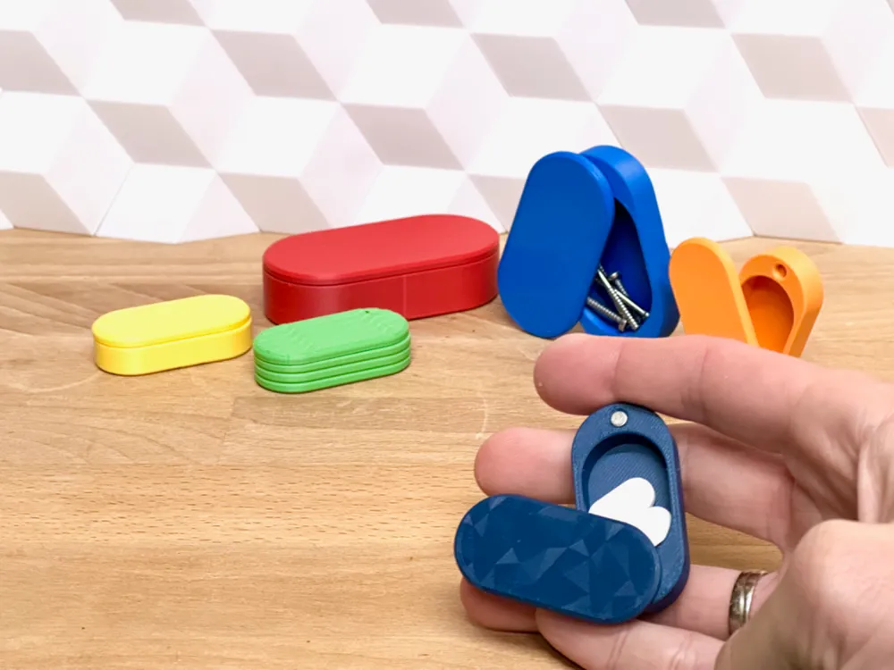 Flick Box (fidget storage to-go magnetic edc) by GlennovitS 3D ...