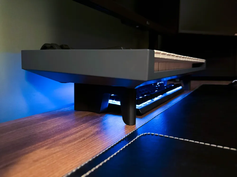 MIDI keyboard desktop riser by Lauds MakerWorld: Download Free 3D Models