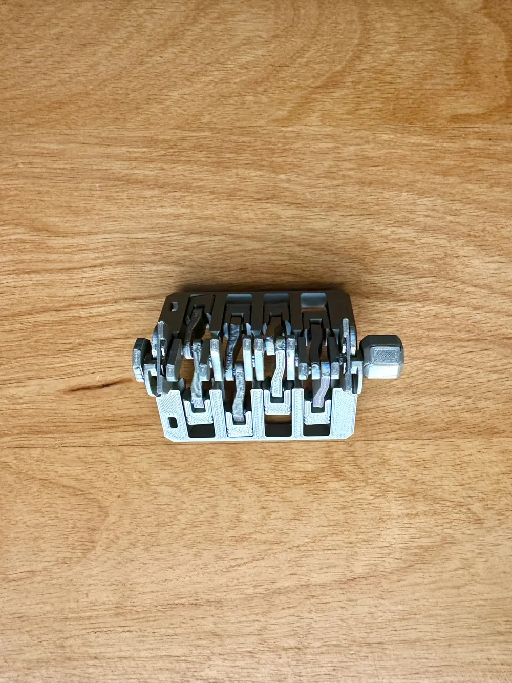 Print-in-place v8 engine fidget - Free 3D Print Model - MakerWorld