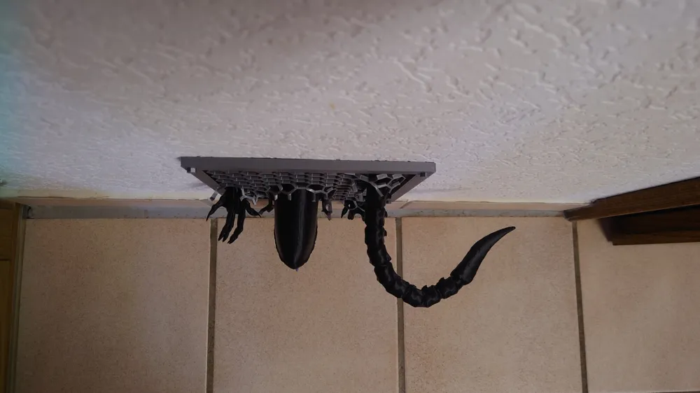 Alien Xenomorph Air Vent Wall Decoration - Free 3D Print Model - MakerWorld