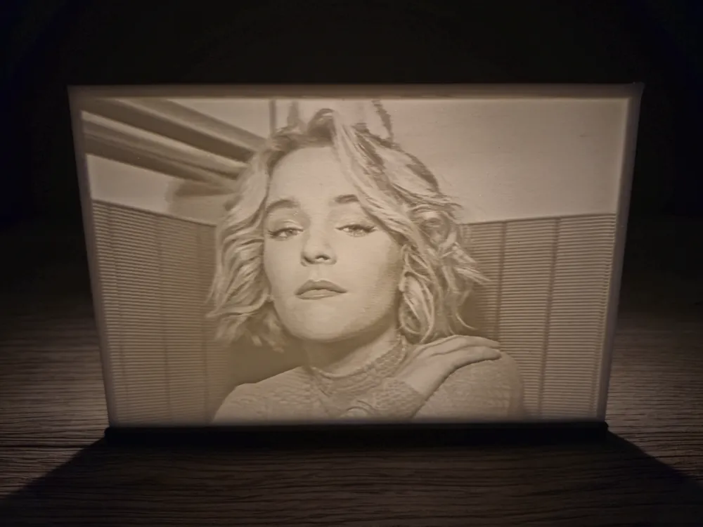 Lithophane stand v1 by Nali81 - MakerWorld