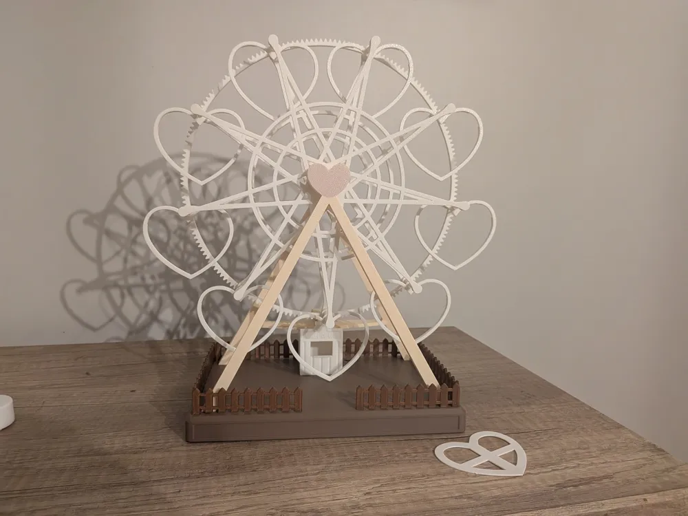 Love Photo Ferris Wheel - Free 3D Print Model - MakerWorld