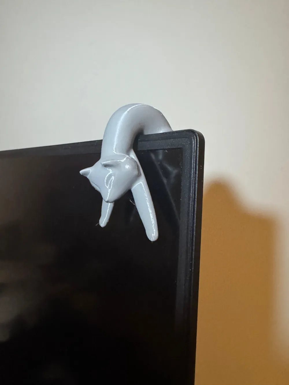 Monitor cat by Sabex98 - MakerWorld