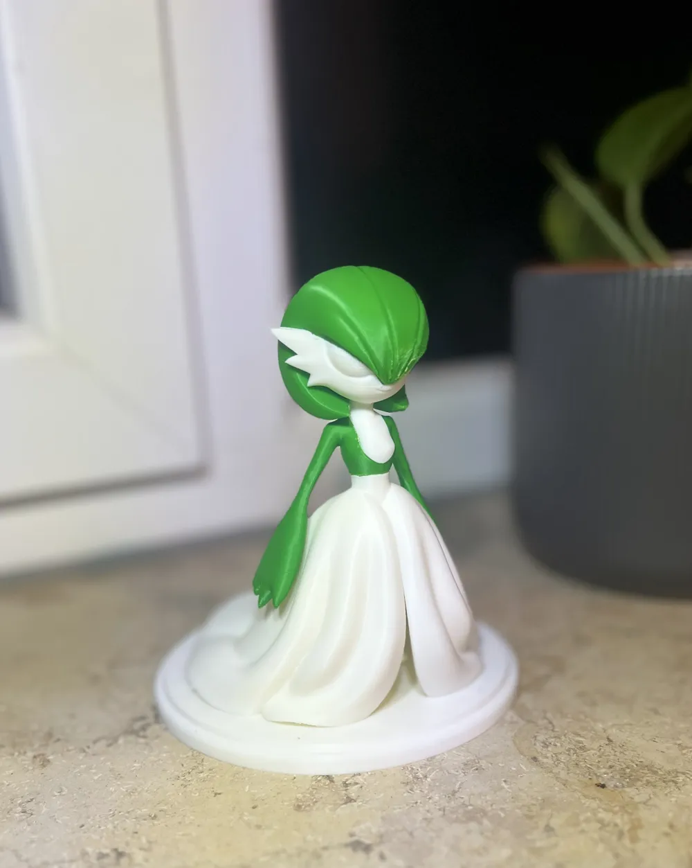 Guardevoir - Pokemon No Ams - Free 3D Print Model - MakerWorld
