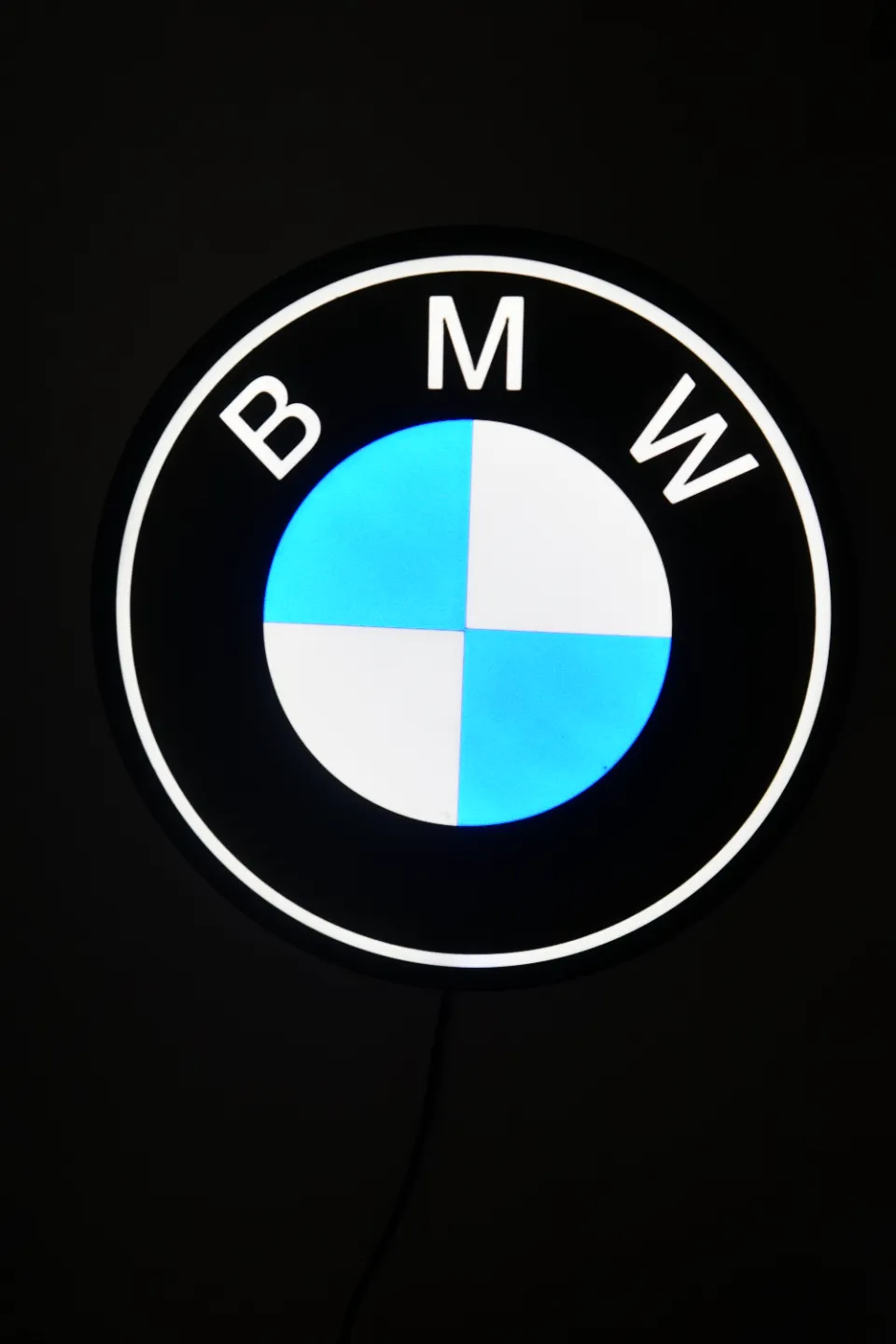 BMW logo with led,s - Free 3D Print Model - MakerWorld
