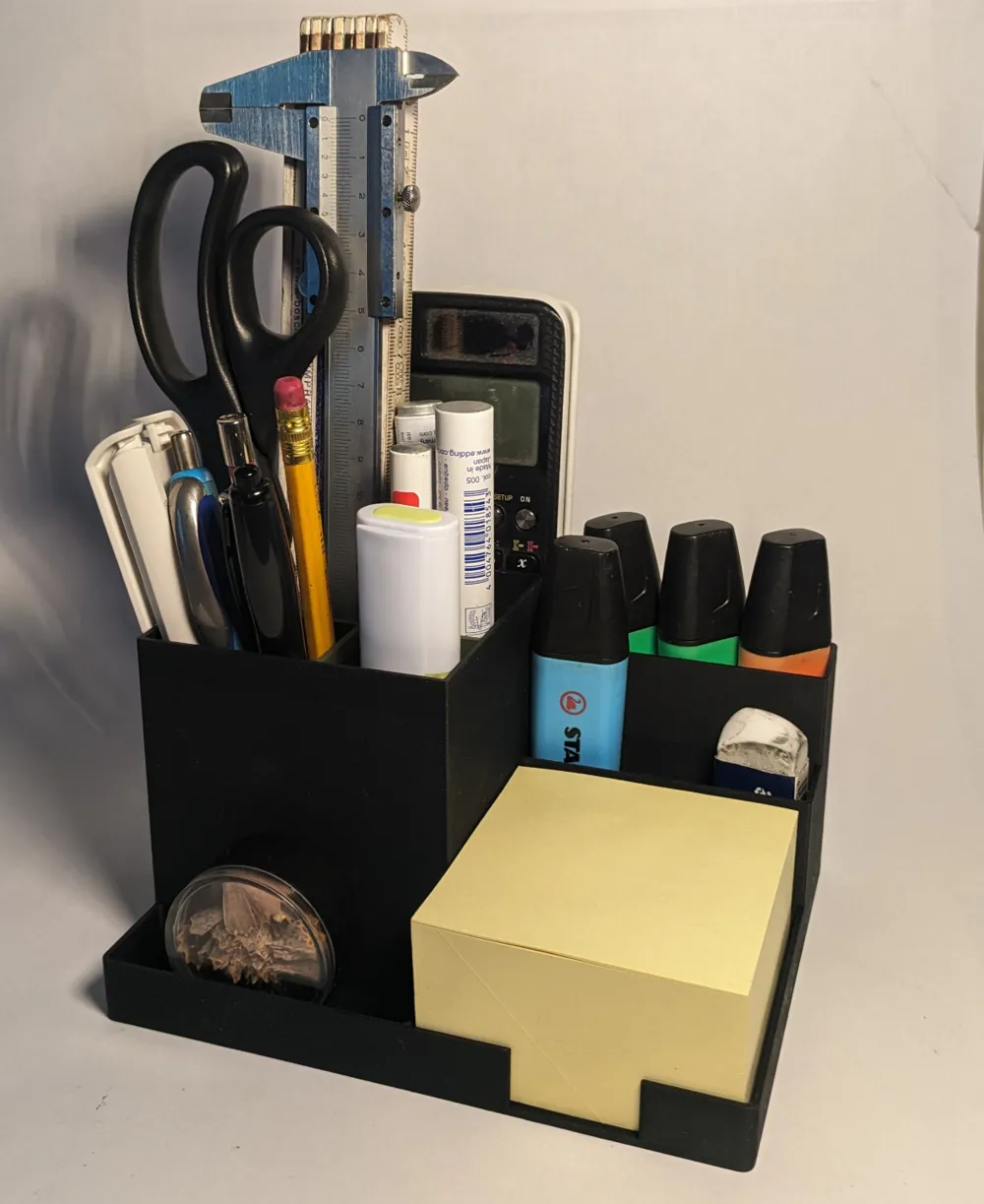 Desktop-organizer 01 by 3Deee MakerWorld: Download Free 3D Models