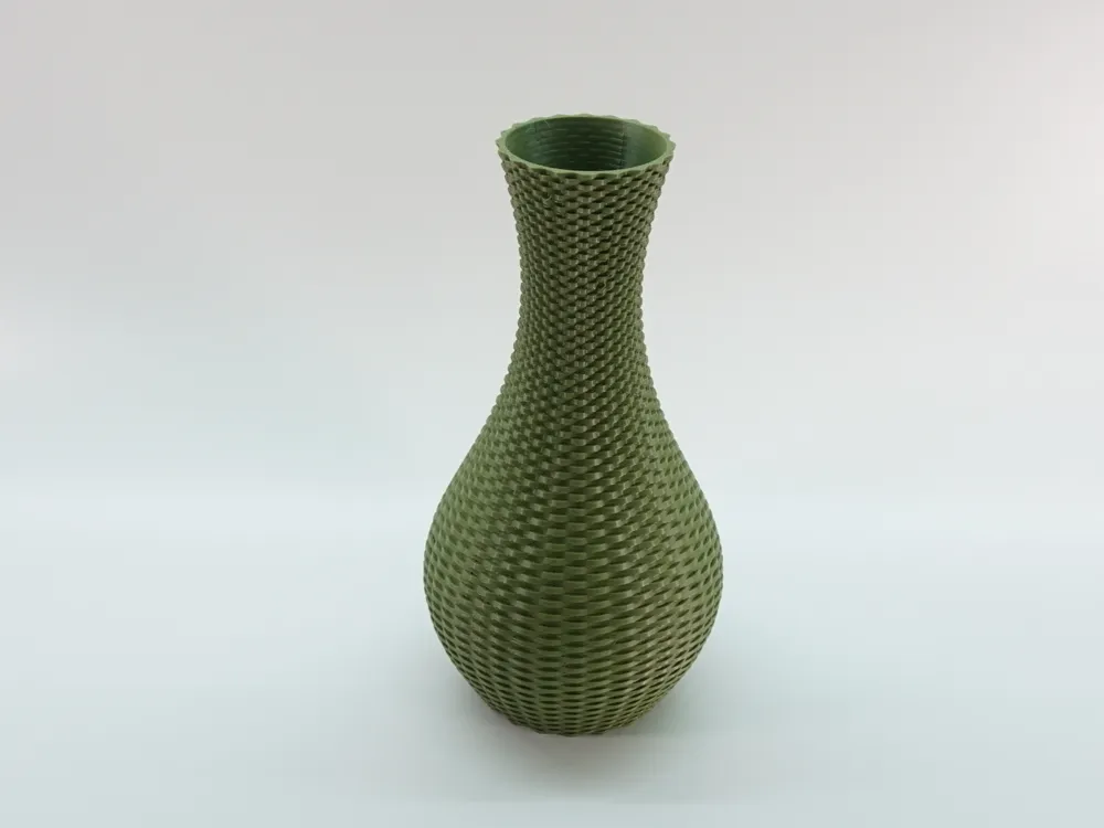 Poly-V7 Vase - Free 3D Print Model - MakerWorld