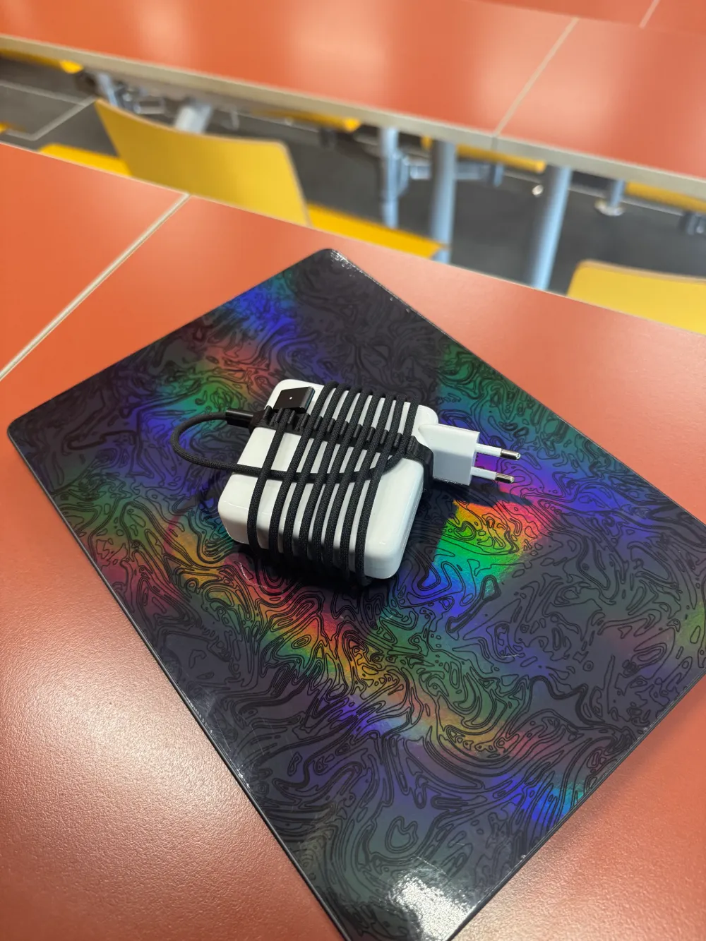 35/70/85/96/140W Apple Charger Cable Management by Aleš Urbánek ...