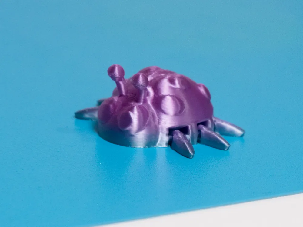 Articulated mini Ladybug - Free 3D Print Model - MakerWorld