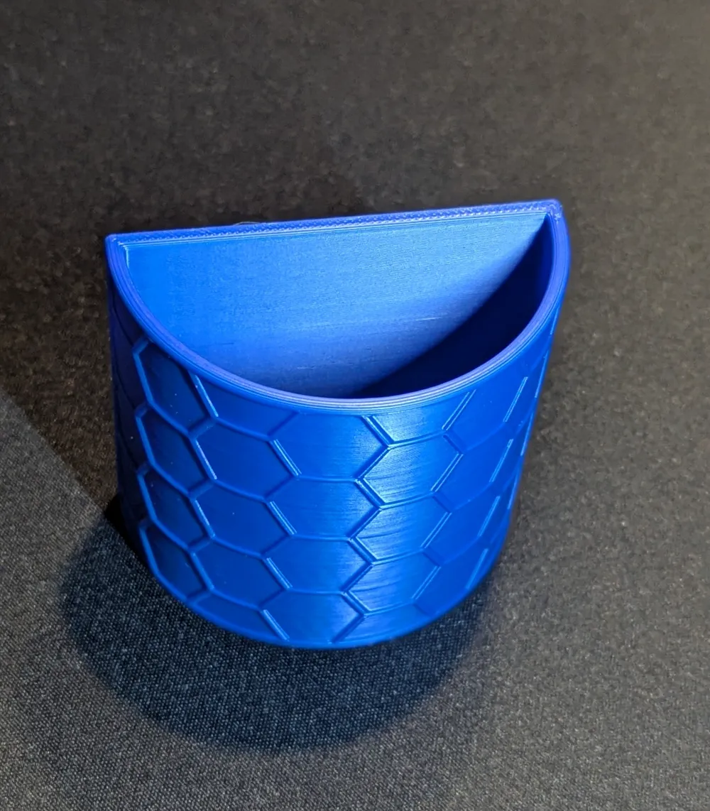 Half Moon Shaped Bin For HSW - EZ-Lock Insert by Wile E. 3D MakerWorld: Download Free 3D Models