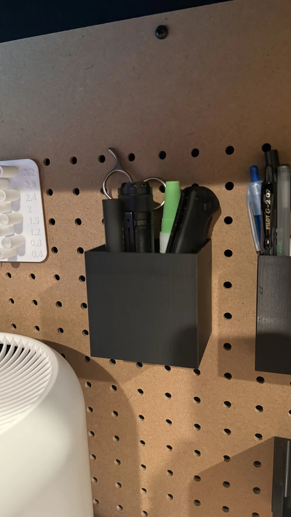 Harbor Freight YUKON 48 in Workbench w Light - Free 3D Print Model ...