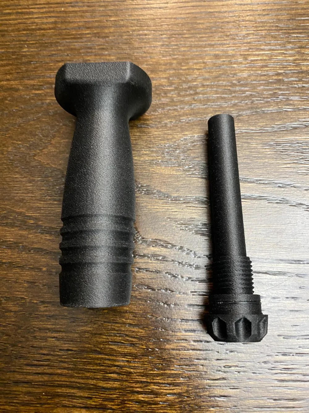 Foregrip - MLOK - No Supports by RitchieLogan - MakerWorld