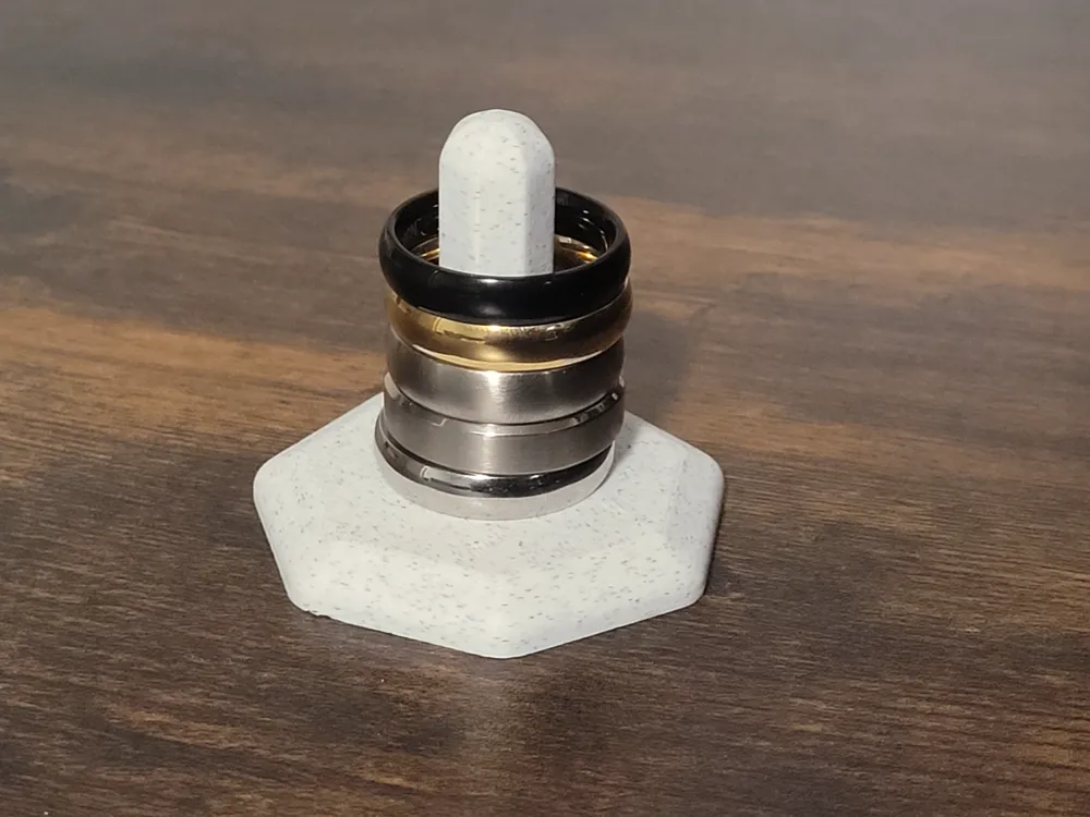 Simple Ring Holder Stand by PrintMint - MakerWorld