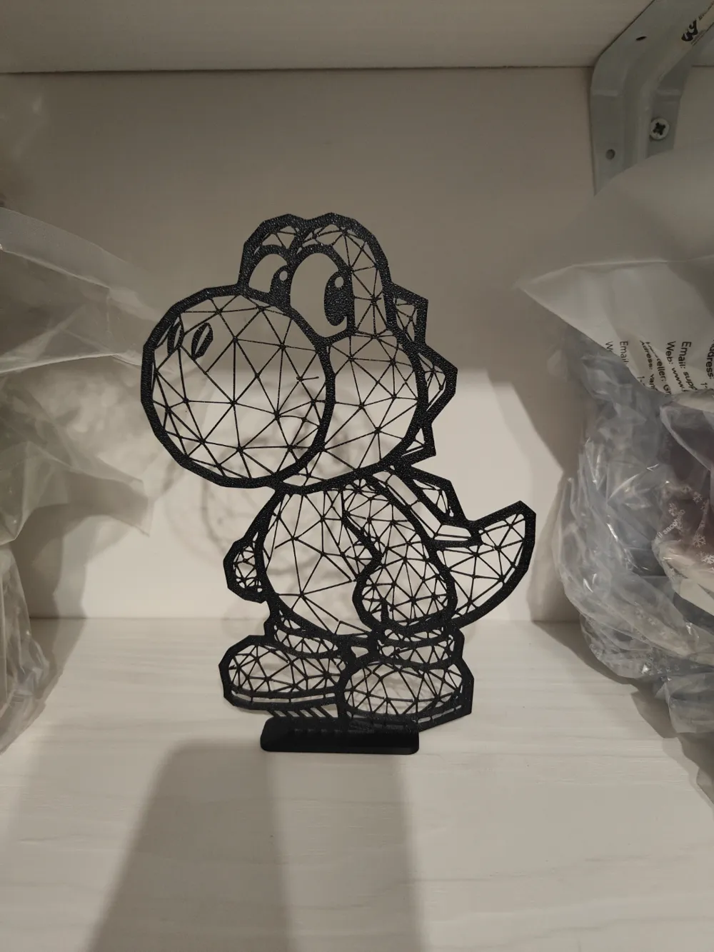 Low poly Yoshi with stand by Forest87 - MakerWorld