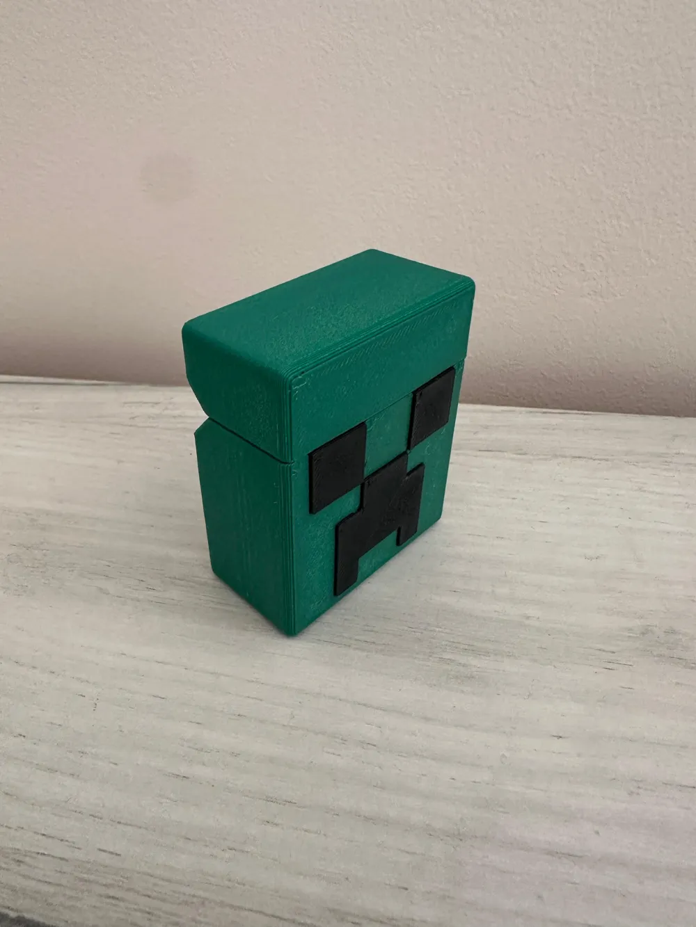 Minecraft Creeper Airpods 1 & 2 Case by FilumStudiosMakerWorld ...