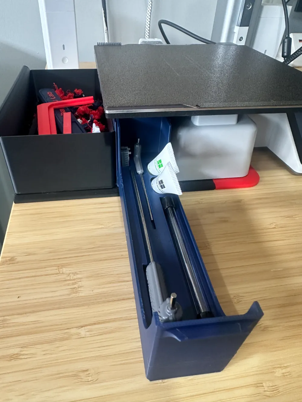 A1Mini Gridfinity Station - Poop Bin & Tool box by A-arron MakerWorld ...