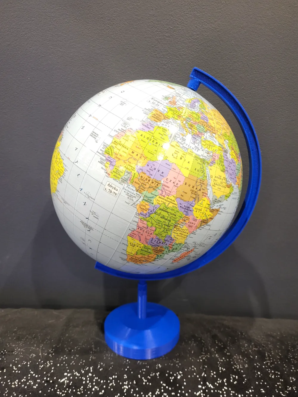 22cm earth globe holder/stand by Cavioss - MakerWorld