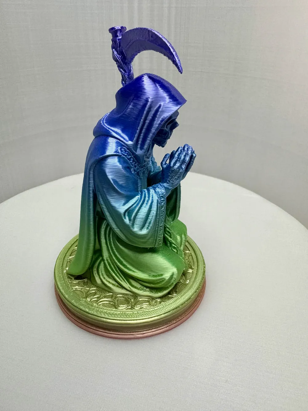The praying reaper by Dalren Kaldulren MakerWorld: Download Free 3D Models
