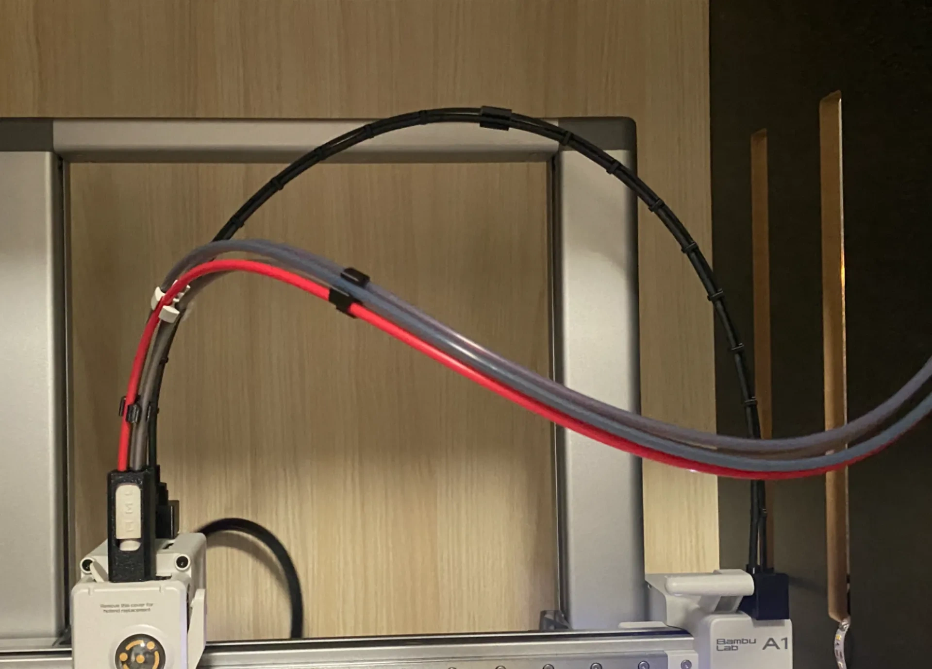 A1 X-axis cable guide, a must-have A1 model to minimize hassle Remixed ...