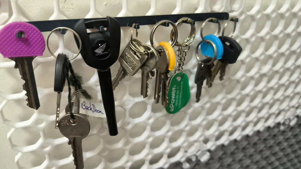 Multiboard nUTray ThinLight Keys & USB Holders by ME3DPrint - MakerWorld