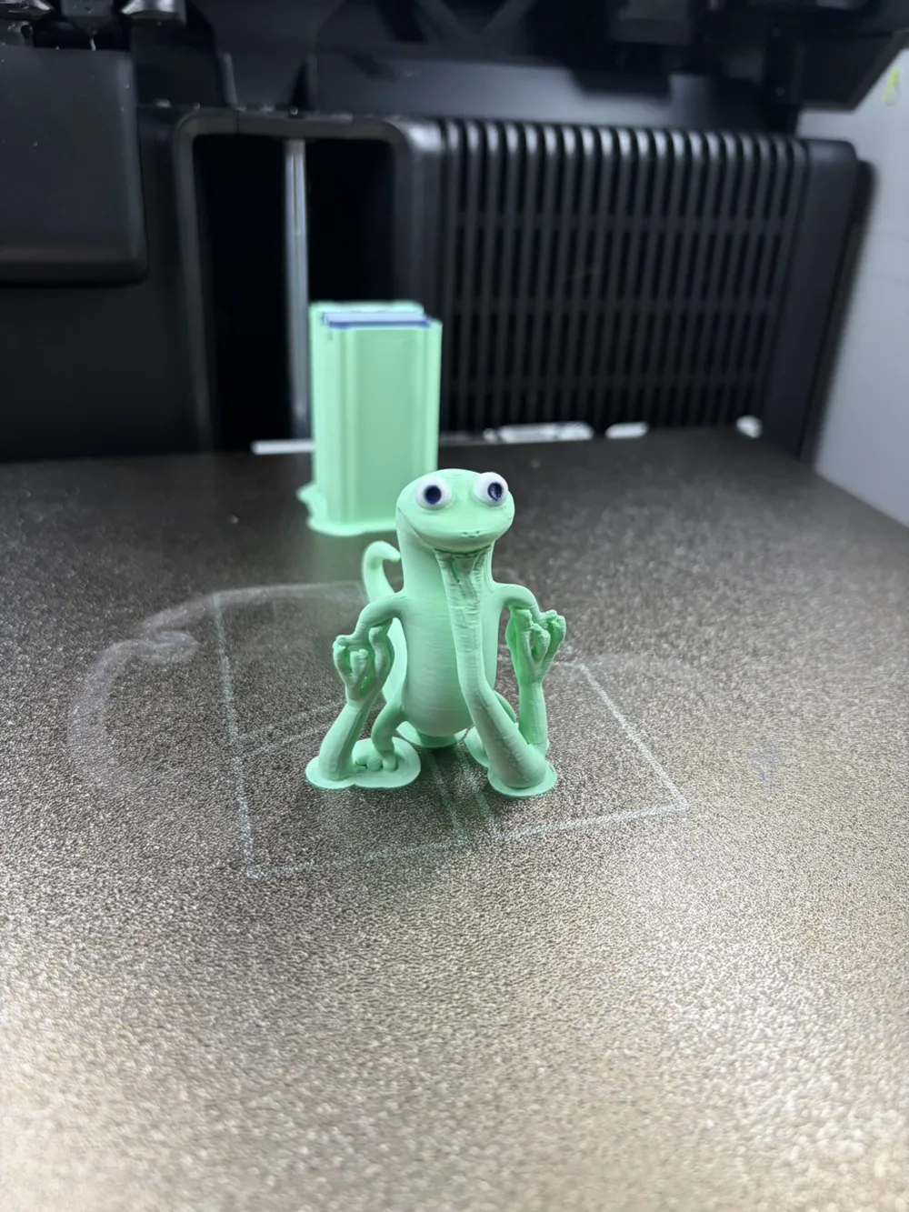 Adorable Lizard TOM-Hoppers'Lizard TOM - Free 3D Print Model - MakerWorld