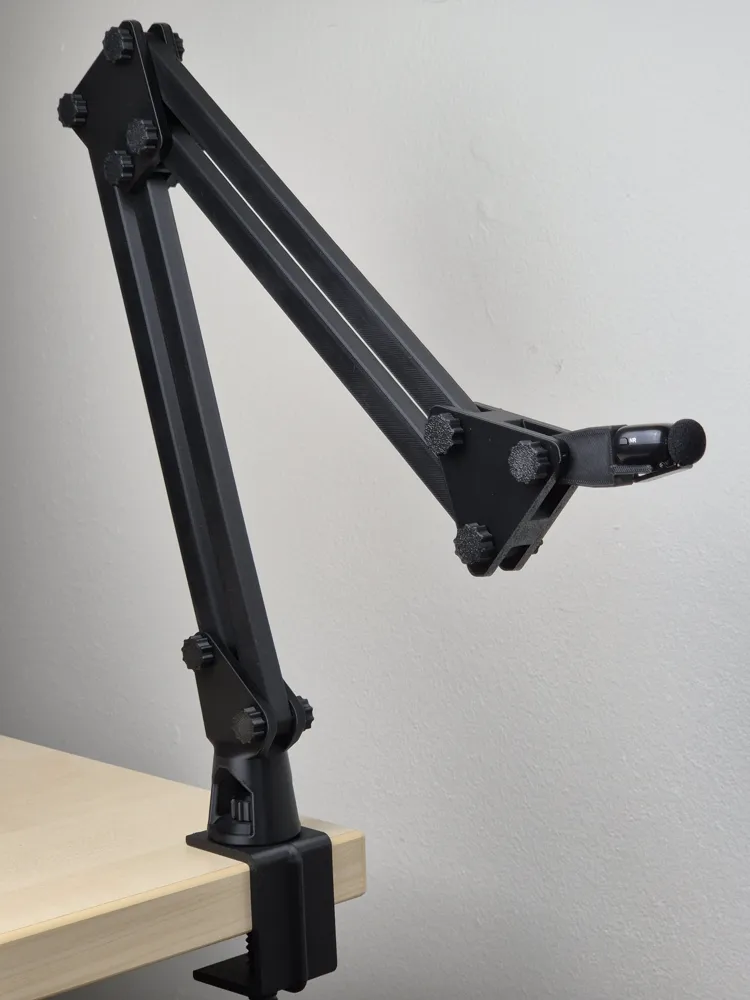 100% 3D-Printed Microphone Stand by STLsupplier MakerWorld: Download ...