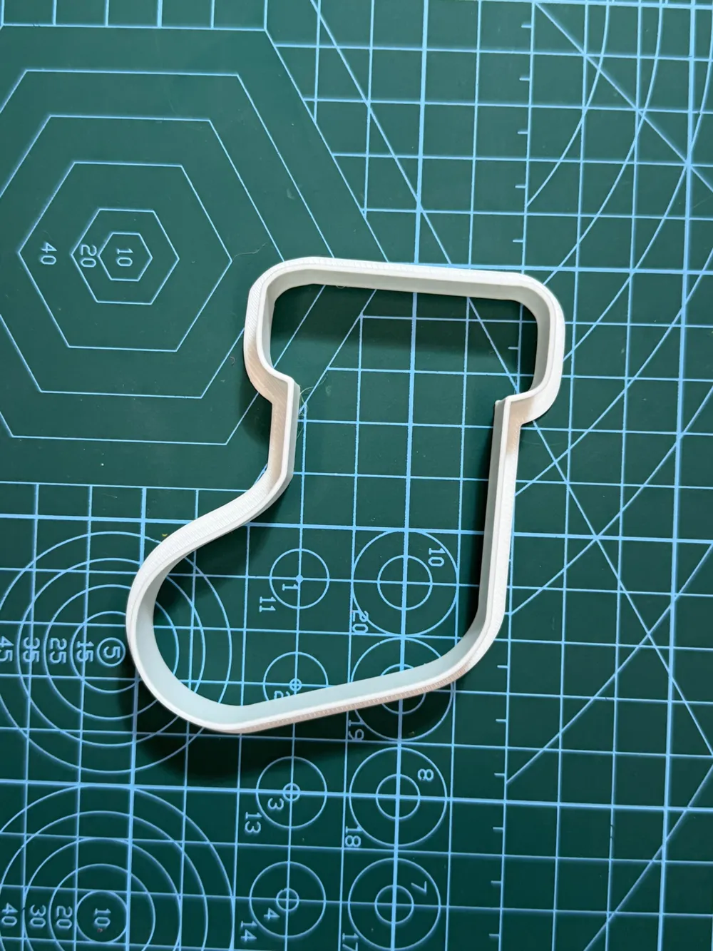 Christmas Stocking Cookie Cutter - Free 3D Print Model - MakerWorld