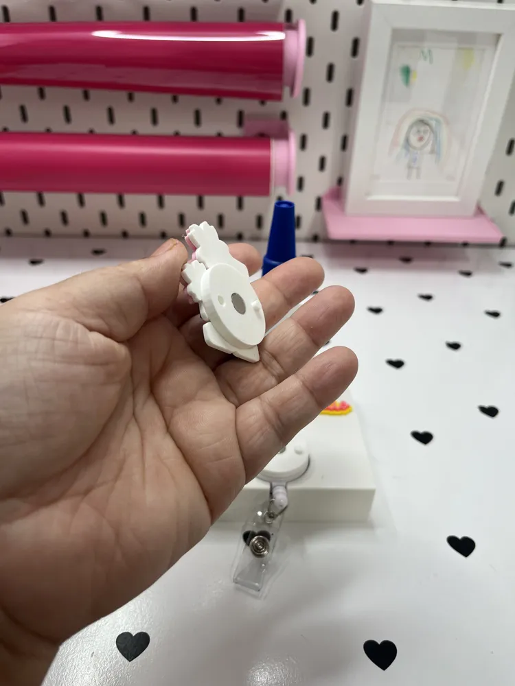 LA Cherry Blossom Badge Reel - Free 3D Print Model - MakerWorld