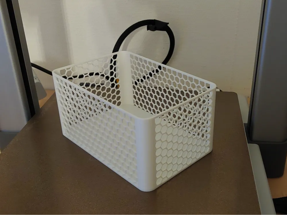 Honeycomb Basket by Draghain MakerWorld: Download Free 3D Models