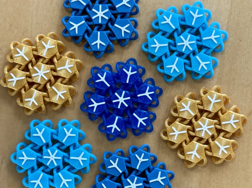 Snowflake Fidget / NASA Fabric - Free 3D Print Model - MakerWorld
