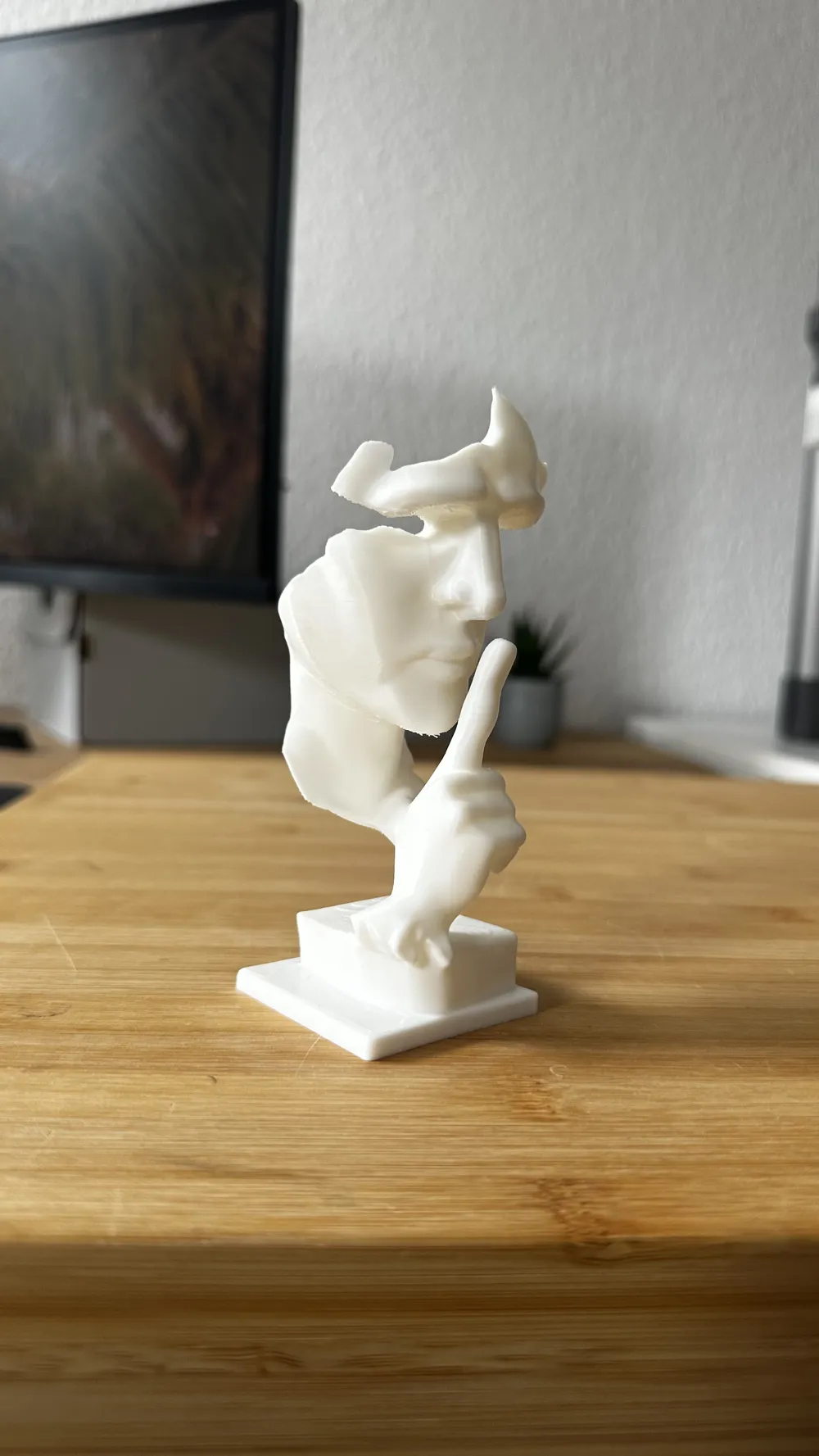 floating face statue by Tekk3D MakerWorld: Download Free 3D Models