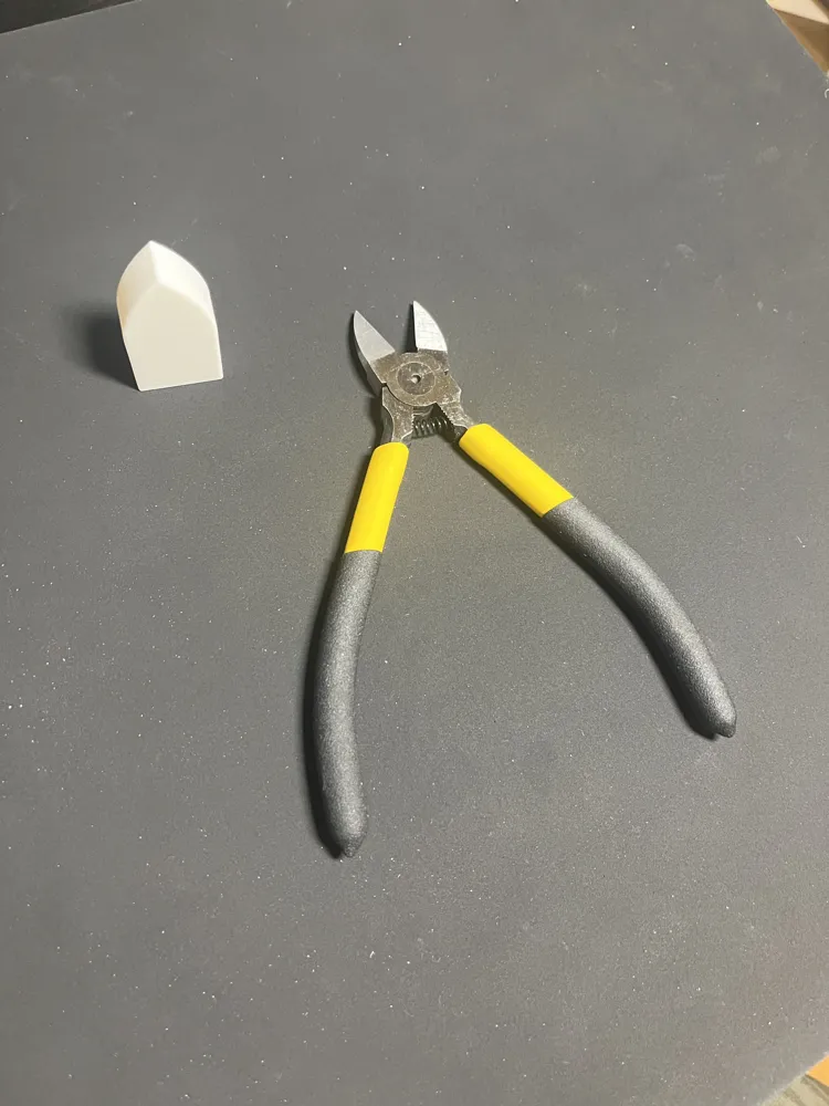 Wire Cutter / Flush Cutter Cover - Free 3D Print Model - MakerWorld