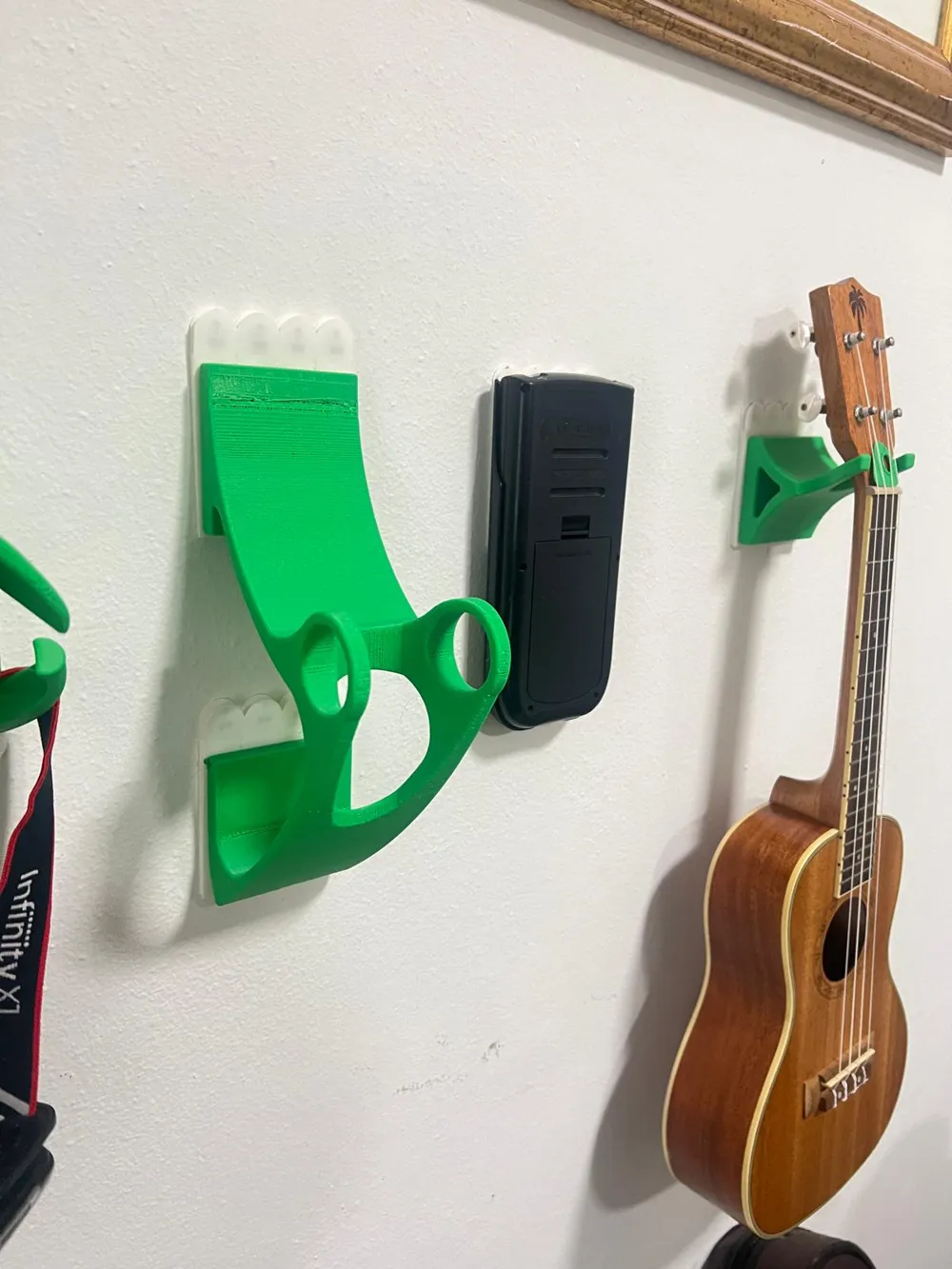 Violin Wall Mount Mk1 by KingArthur456 - MakerWorld