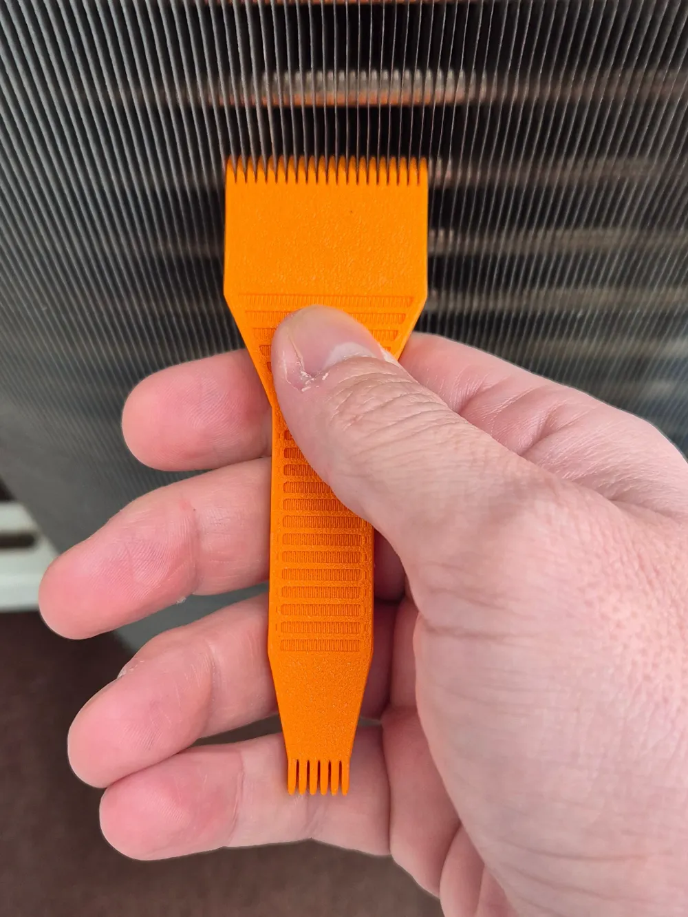 Coil Fin Comb by marko.luksa - MakerWorld