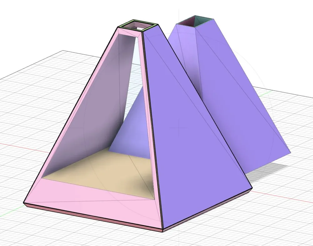 Designer Pyramid Vase Translucent Appearance by Deltaprints - MakerWorld