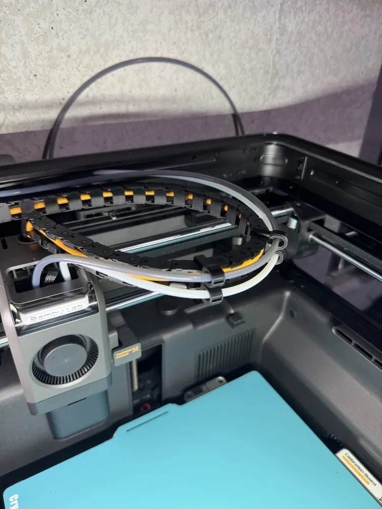 X2D PTFE-Schlauch-Clip für Energiekette – Kostenloses 3D-Druckmodell ...