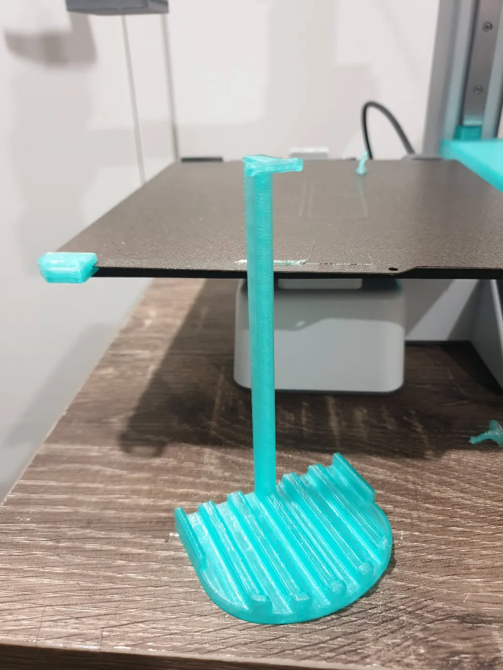 Scrub Daddy Damp Duster Holder - Free 3D Print Model - MakerWorld