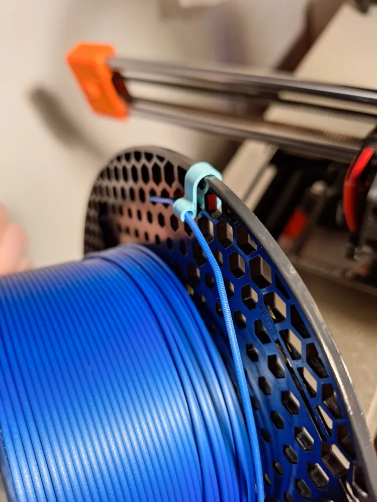 Filament clip - Free 3D Print Model - MakerWorld