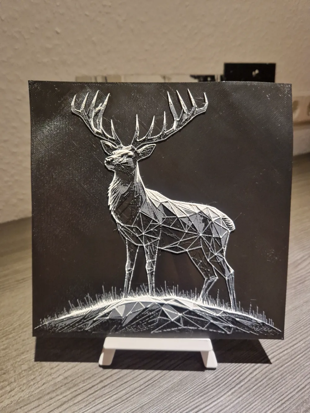 Hueforge deer | Hirsch dark side by PR 3D-PRINTS - MakerWorld