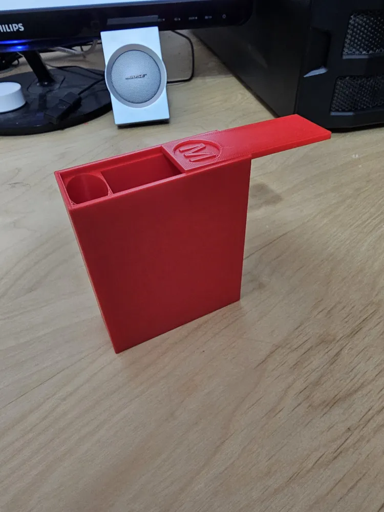 Cigarette case with bic lighter storage by vVDarksidEVv - MakerWorld