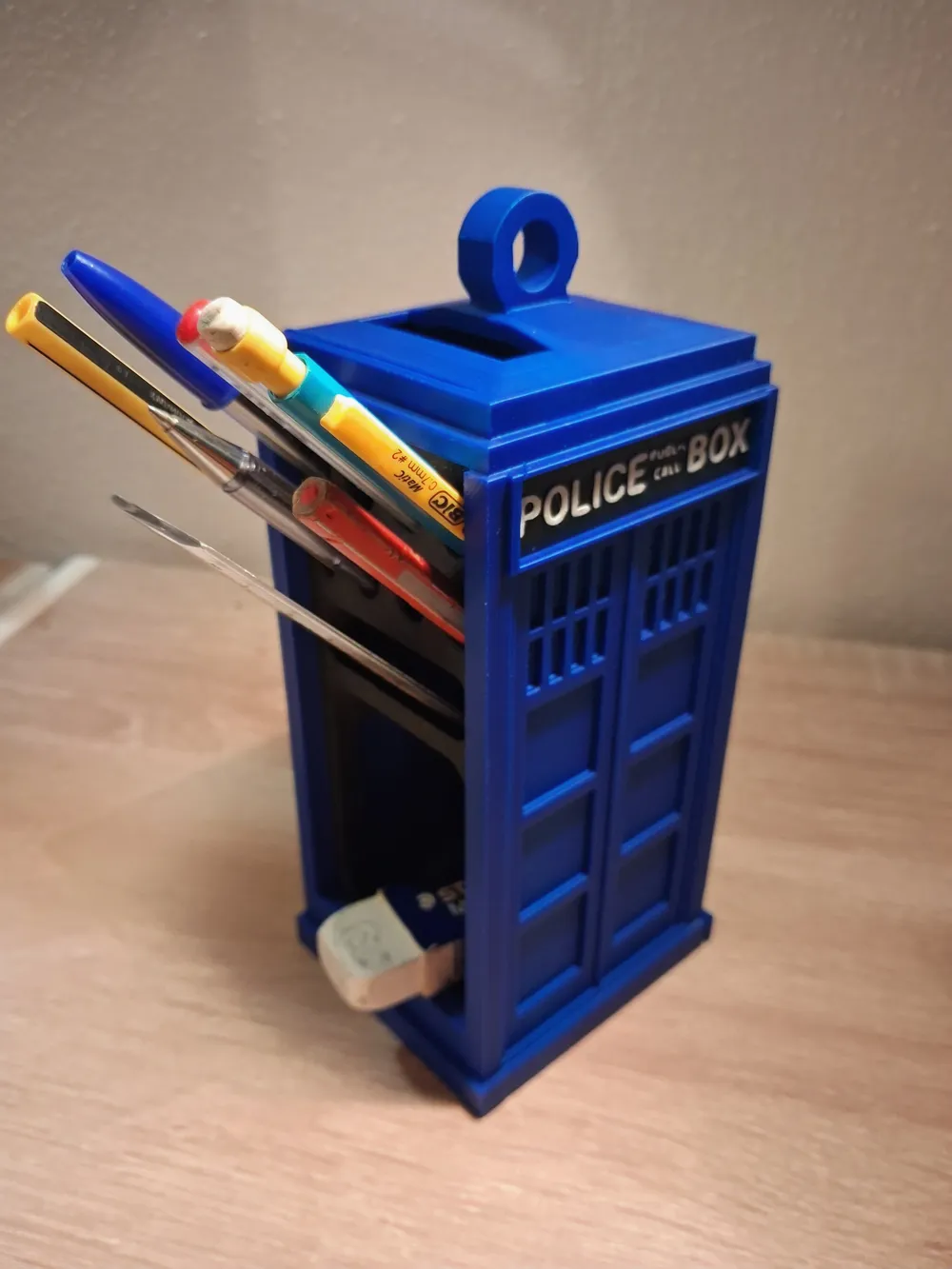 Doctor Who Tardis Pen Holder - Free 3D Print Model - MakerWorld