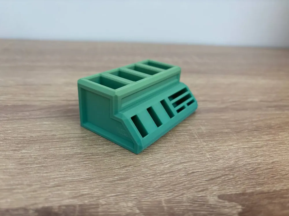 USB holder by Alexey MakerWorld: Download Free 3D Models