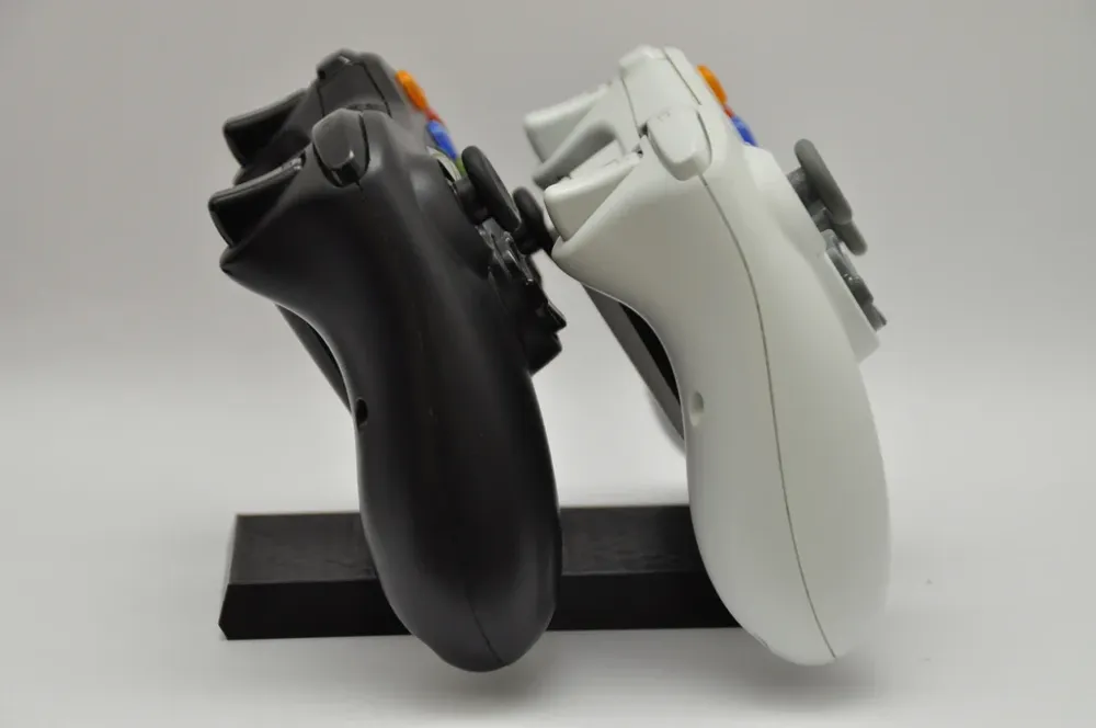 Xbox 360 controller stand for two controllers by clemG - Impression 3D perso MakerWorld ...