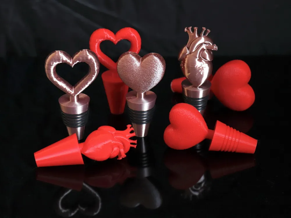 Anatomical Heart Wine Bottle Stopper by Johnny_Bit MakerWorld: Download ...