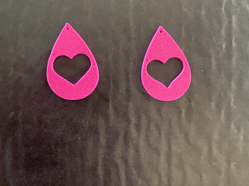heart earrings by Morganja - MakerWorld